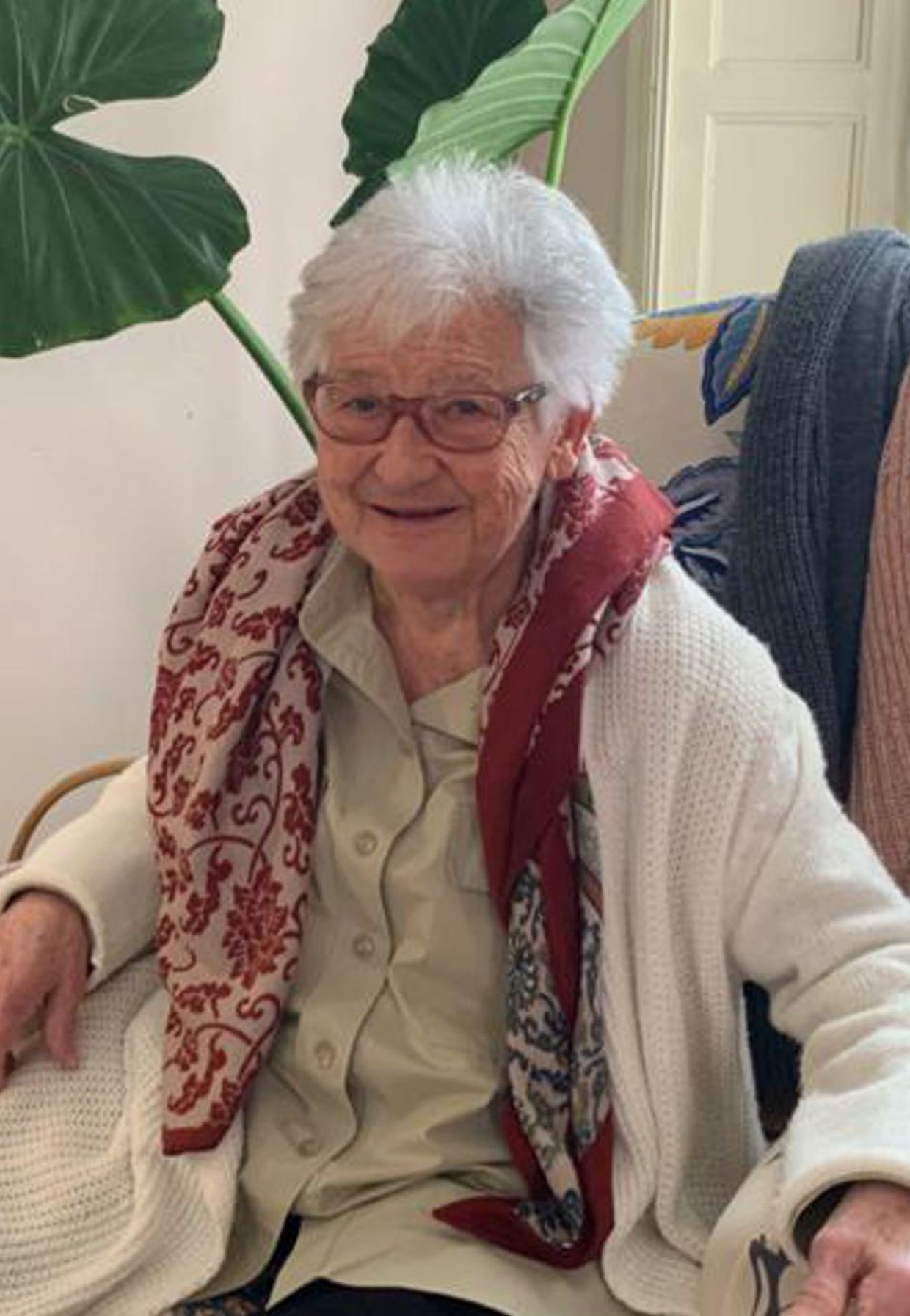 TAZIA BARBIERI ved. MANFREDINI - Onoranze Funebri Bernardelli